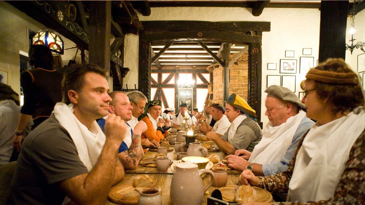 Mittelalterlich essen und feiern - Ritteressen oder Tafeley